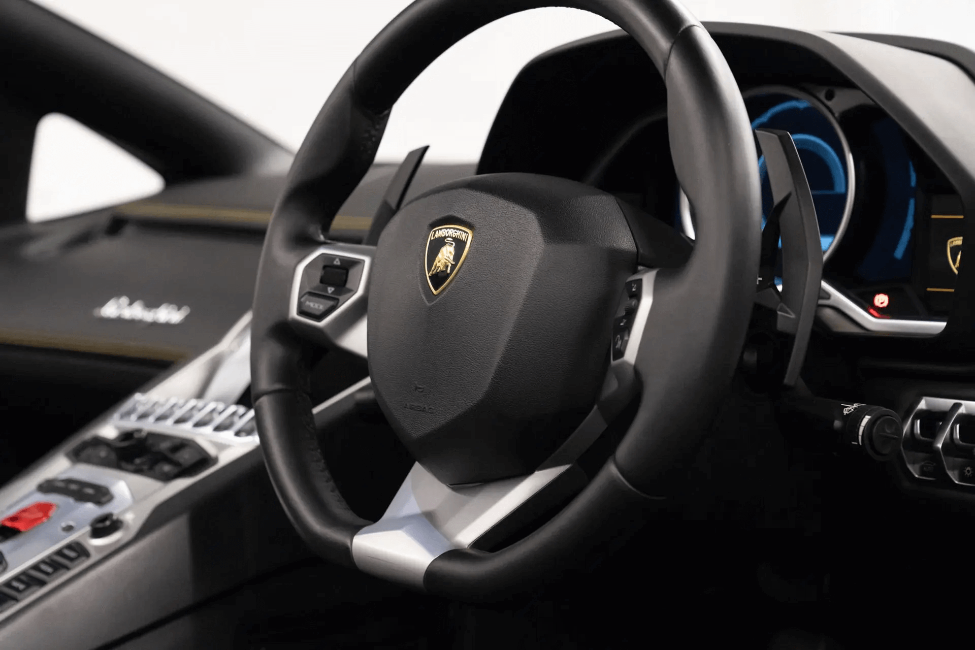 AV_Interior | XtremeX